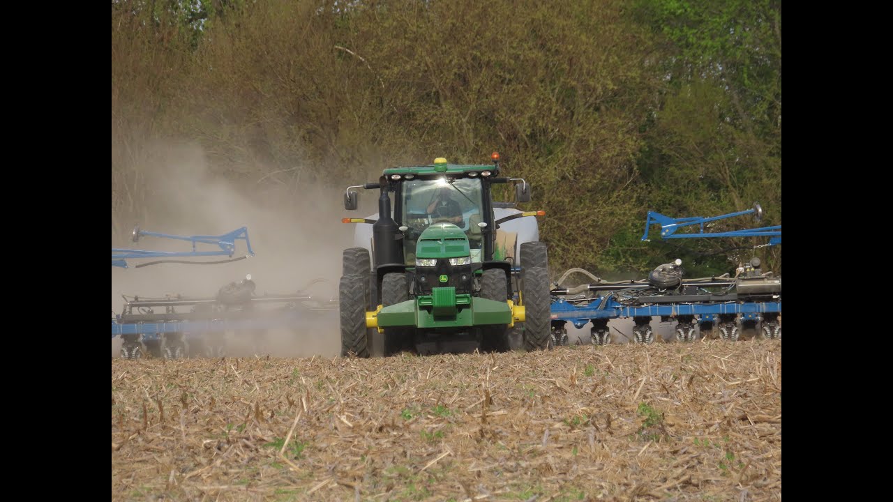HIGH SPEED Planting Soybeans!!