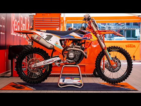 Racer X Films: Keefer 2020 SX Bike Inspections - Webb's & Baggett's KTMs