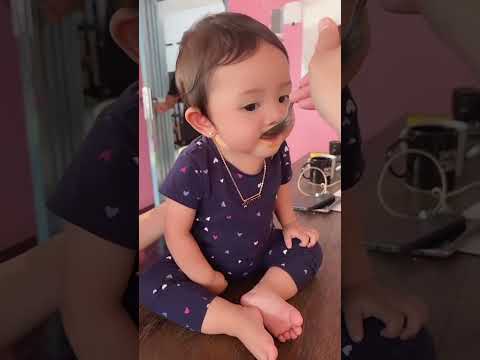 KENAPA LEXIE DIKASIH MAKAN KEPALANYA GOYANG? #leika #viral #shorts