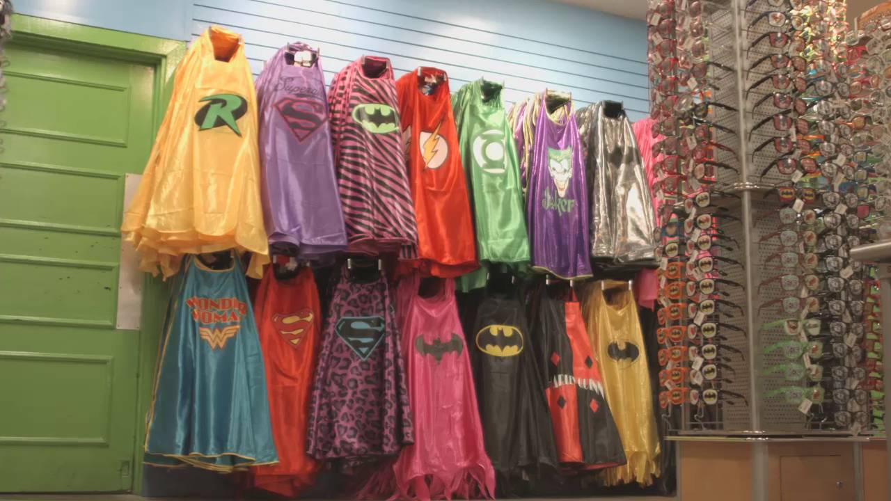 Shopping options at Six Flags