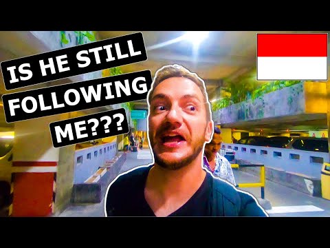 Bali's HORRIBLE FIRST IMPRESSION! (Bali Airport Taxi Mafia)