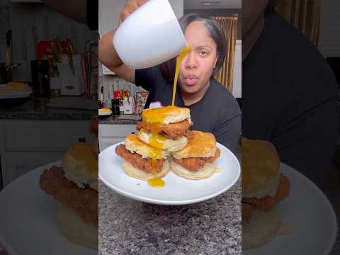 The BEST Chicken Biscuits! Quick and Easy!