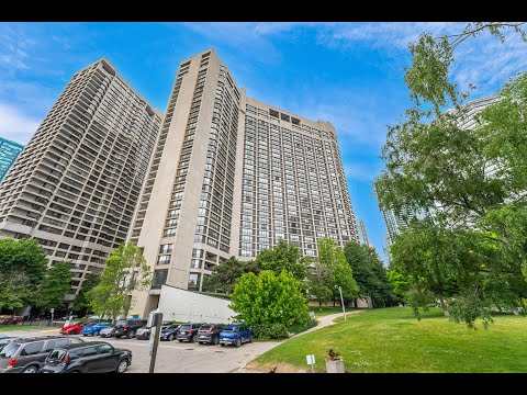 #1421-33 Harbour Square, Toronto Home - Real Estate Properties