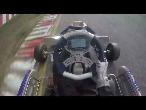 Few laps around Pista Azzura Italy (No stabalizing)