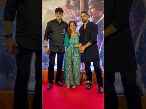 Sooraj pancholi with family At kesari veer premier❤️😍 #starshowcase #bollywood #trending
