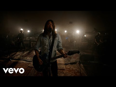 7 Best Rock and Metal Bands With Three Guitarists Right Now | Ultimate ...