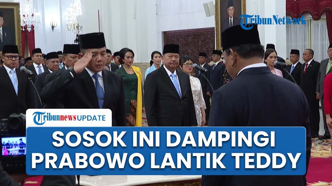 Mayor Teddy Resmi Dilantik, Sosok Ini yang Berdiri di Belakang Prabowo Dampingi Sang Presiden ...
