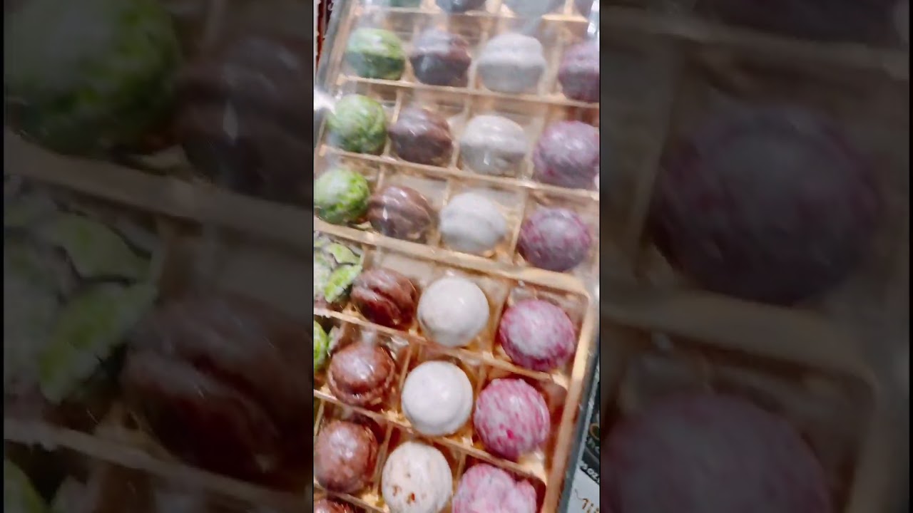 MINI MACARONS FRENCH GOURMET #shorts #satisfying #macaron #chocolate #yummy #shortvideo