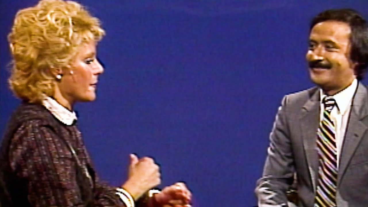 Interview with Kitty de Hoyos, Mexican Actress (1981) | Ricardo Rocha