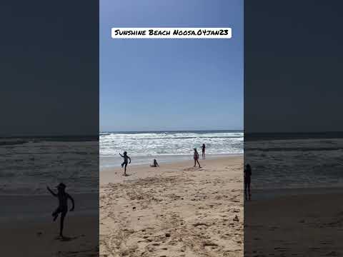 Sunshine Beach Noosa. Large swell on the opens. Swim between the flags. #noosa #beach #surf