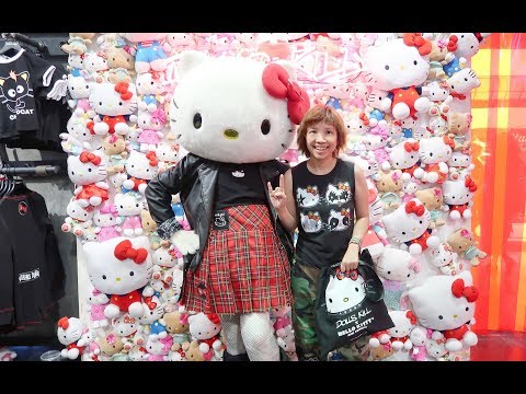 Hello Kitty DOLLS KILL Collection