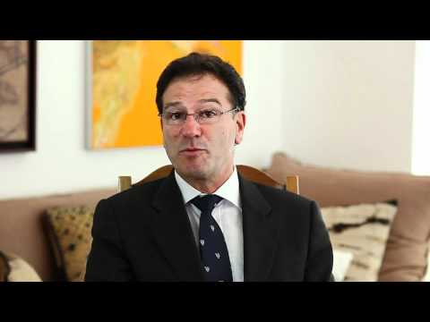 Robot assisted Laparoscopic Prostatectomy Associate Professor Phillip Stricker