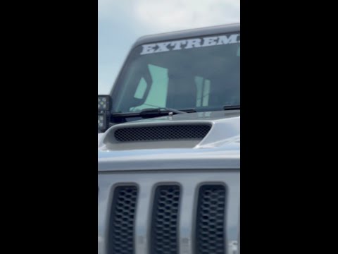 Details details details! This Jeep's got a new look and a license to thrill!😎