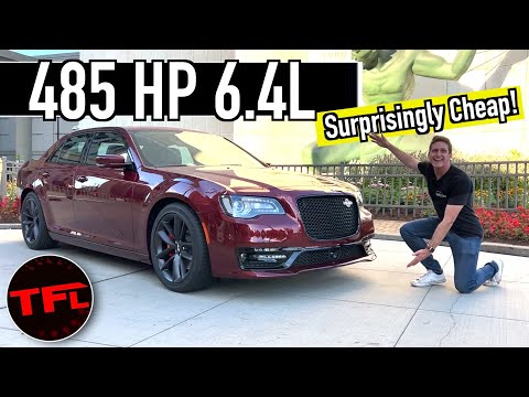 BREAKING NEWS: The 2023 Chrysler 300C 6.4L HEMI Is BACK With a New Name and a Good Price!