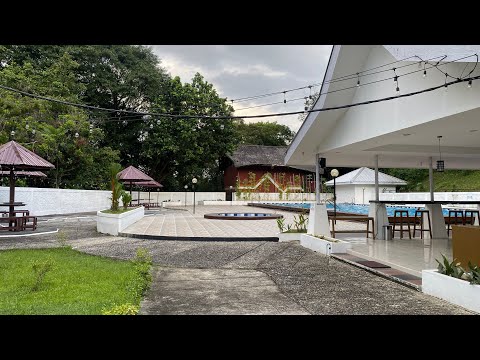 Indonesia, Balikpapan | walk in the Pertamina RU V swimming pool area (Wisma Patra) 2023 4K