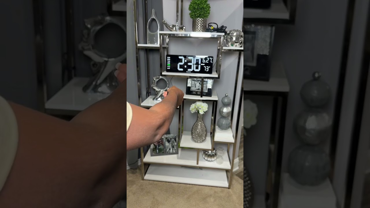 This digital clock is HUGE‼️