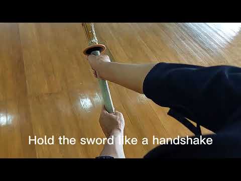 KENDO Lessons: How to properly hold and use your Shinai
