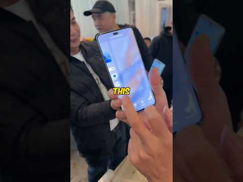 Insane durability of japanese phones 🤯(@asian_technology__ )