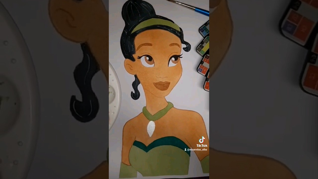 Pinto a Tiana 💚👑 con acuarelas #dibujo #disney