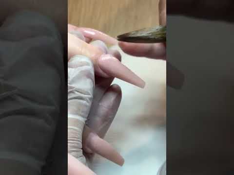 How we REFILL acrylic nails