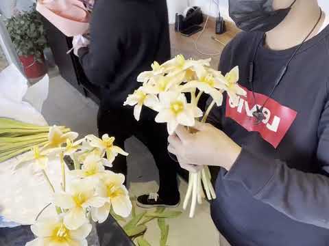 TULIPS BRIDAL BOUQUET SIMPLE TECHNIQUES!