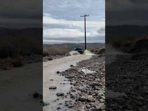 River Crossing in a Jeep: Conquering a Mountain Challenge: Jeep Commander #youtube #california #trip