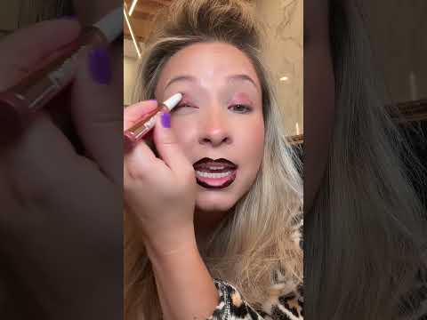 tarte eyeshadow sticks for only $21#tartecosmetics #tarteeyeshadowstick #eyeshadowstick