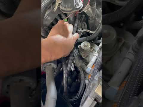 2016 GMC Sierra Diesel AC Port Location