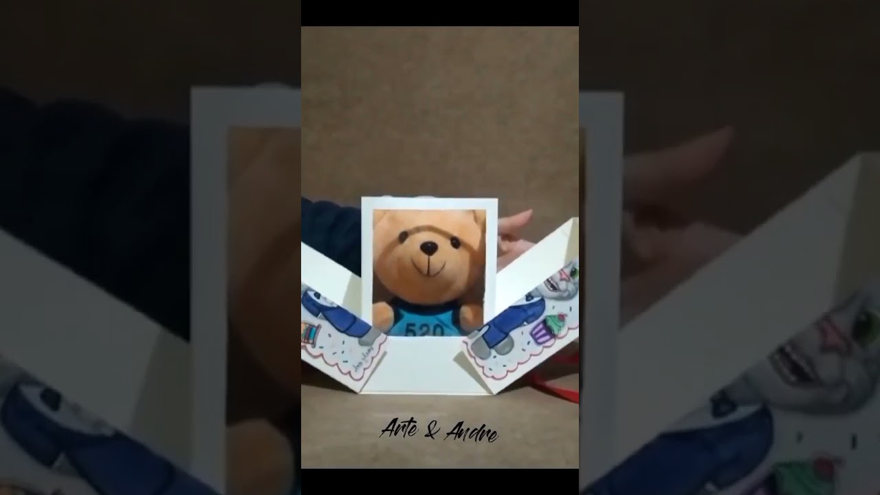 Caja sorpresa con ventana de acetato😍🎉😻