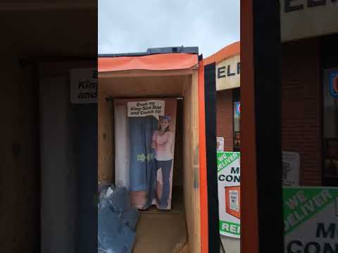 Checking out U-Haul U-Boxes | Moving