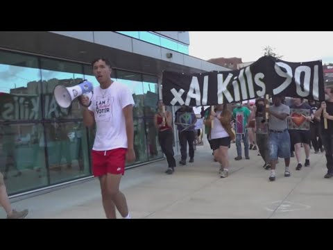 Clean‑air advocates protest xAI permit approval, call out health risks in Memphis