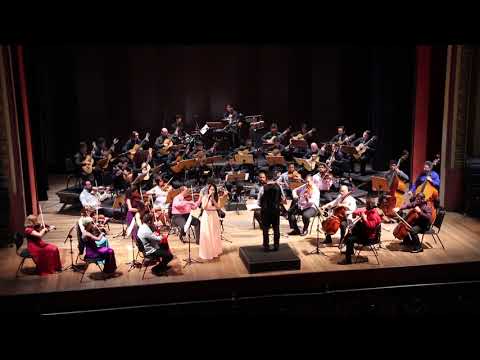 Amanda Aparicio canta Vermelho com orquestras de Câmara e Violões do Amazonas