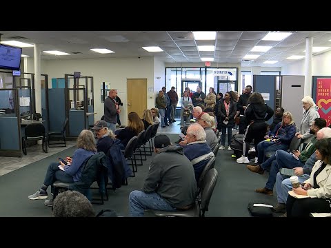 Rush to meet Real ID deadline leads to long lines at Maine BMV locations