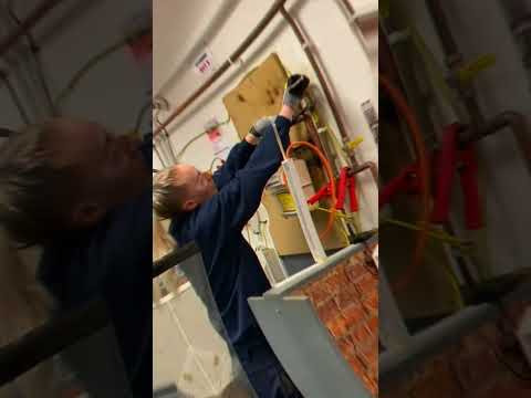 🔥 Behind the Scenes - Training in Gas 🔥