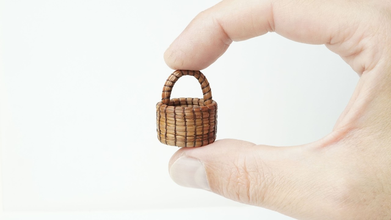 Unbelievable! Crafting the Smallest Pine needle Basket Ever!
