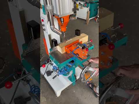 The third-generation intelligent square-eye machine that is essential for solid wood