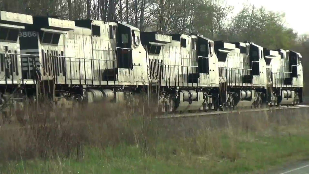 Chasing a 6 Engine Norfolk Southern Train