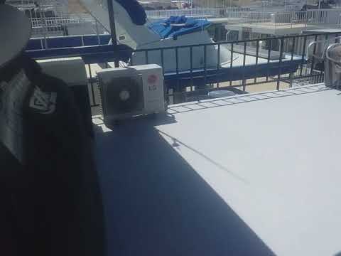 On the top deck of Dave's houseboat on Don Pedro Lake 😃