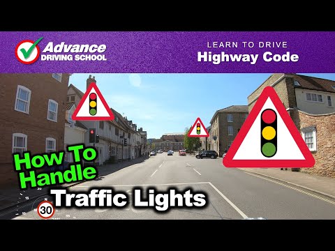 How To Handle Traffic Lights | Learn to drive: Highway Code