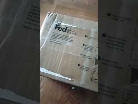 Delivery from FedEx! unboxing to come!