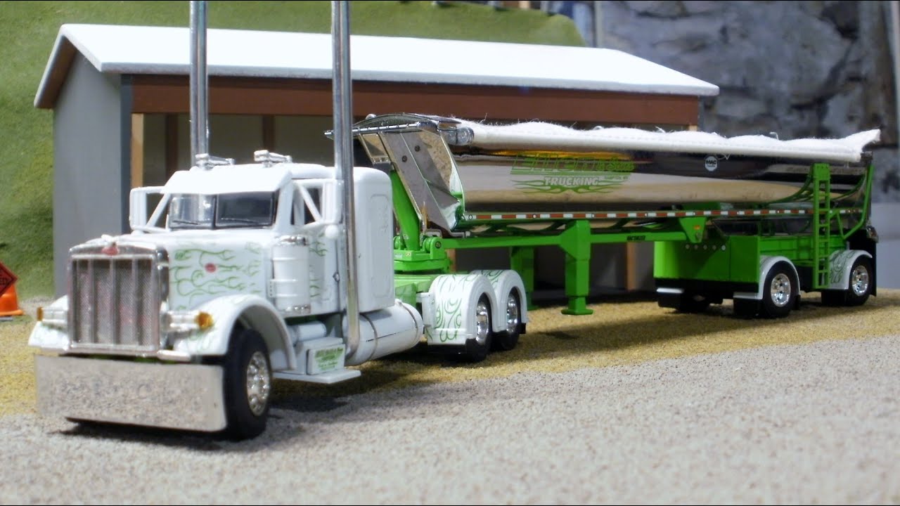 Die-Cast Promotions 1:64 Scale Iron Outlaw - Peterbilt 379 w/ Mac End Dump Trailer No.34542