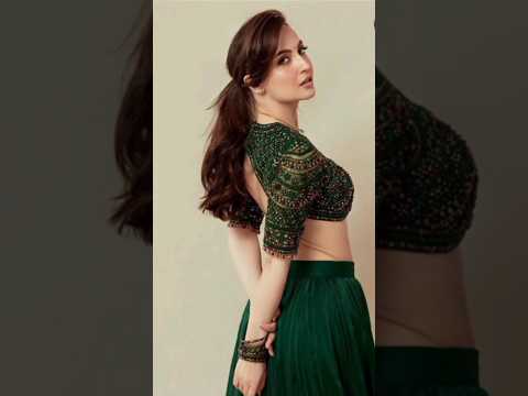 Elli Avram and Saad lamjarred short story | Homa dol trending song #shorts #trending #viral
