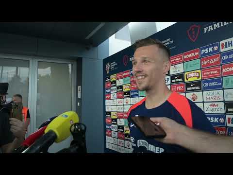 Mislav Oršić dao izjavu za medije prije treninga hrvatske reprezentacije