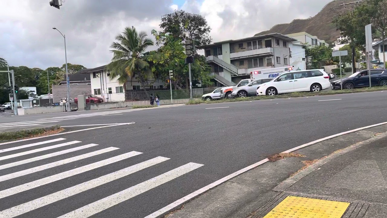 Two Ambulances Cross Intersection at One Time