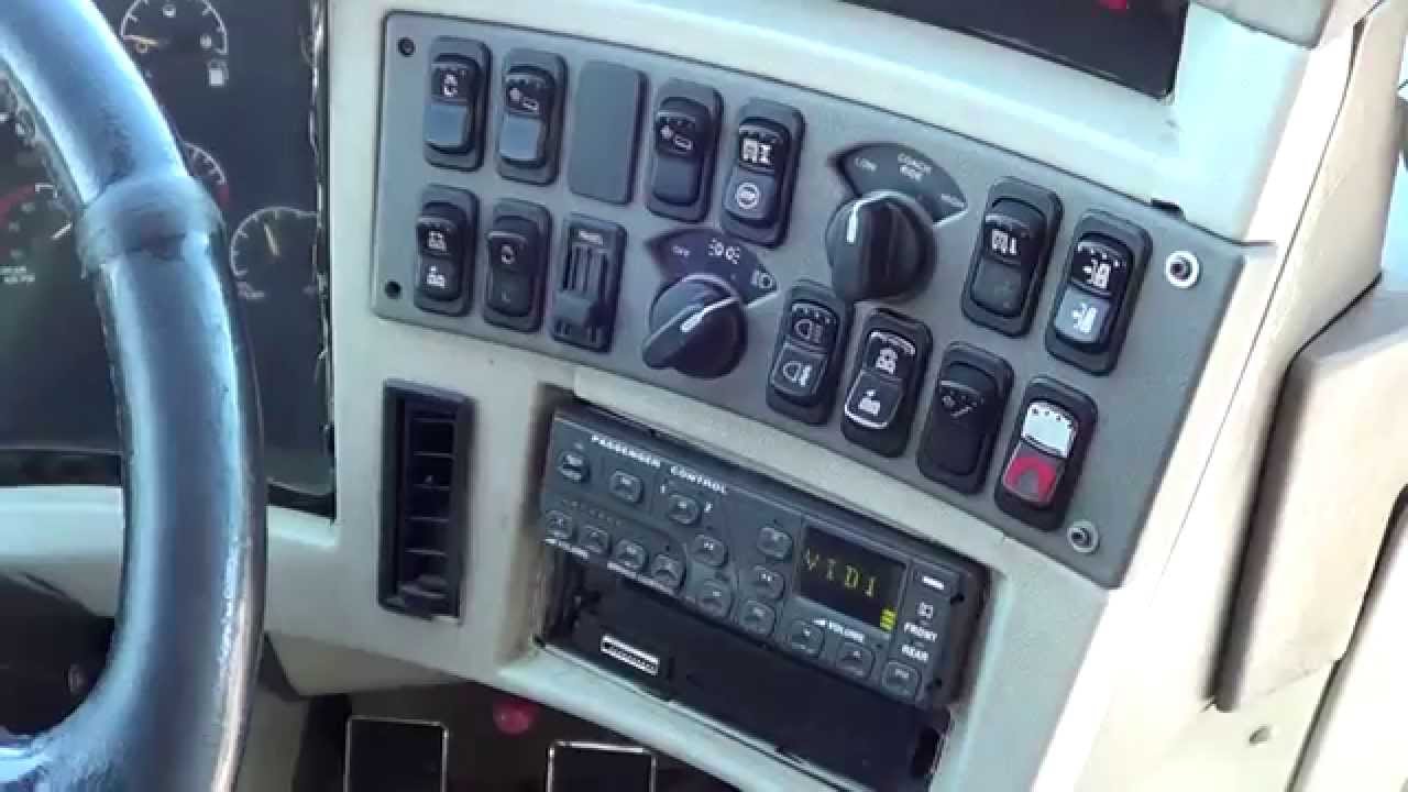 Northwest Bus Sales Used 1998 MCI 102-EL3 Motorcoach C60348