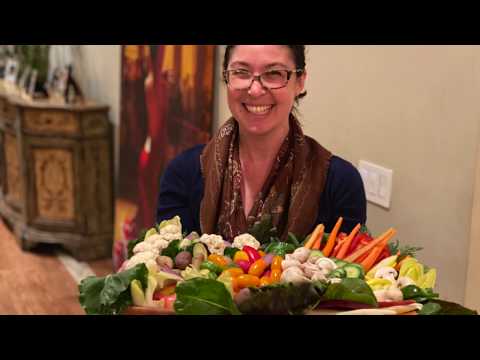 Ultimate Vegetable Platter How-To / Raw Veggie Crudite / Perfect for the Holidays!
