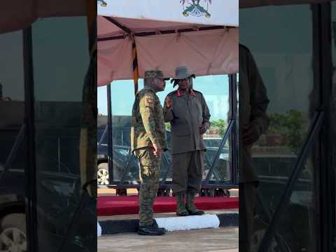 🇺🇬 Museveni speaks to the CDF Muhoozi at the Basic Military Training School in Kaweweta #New