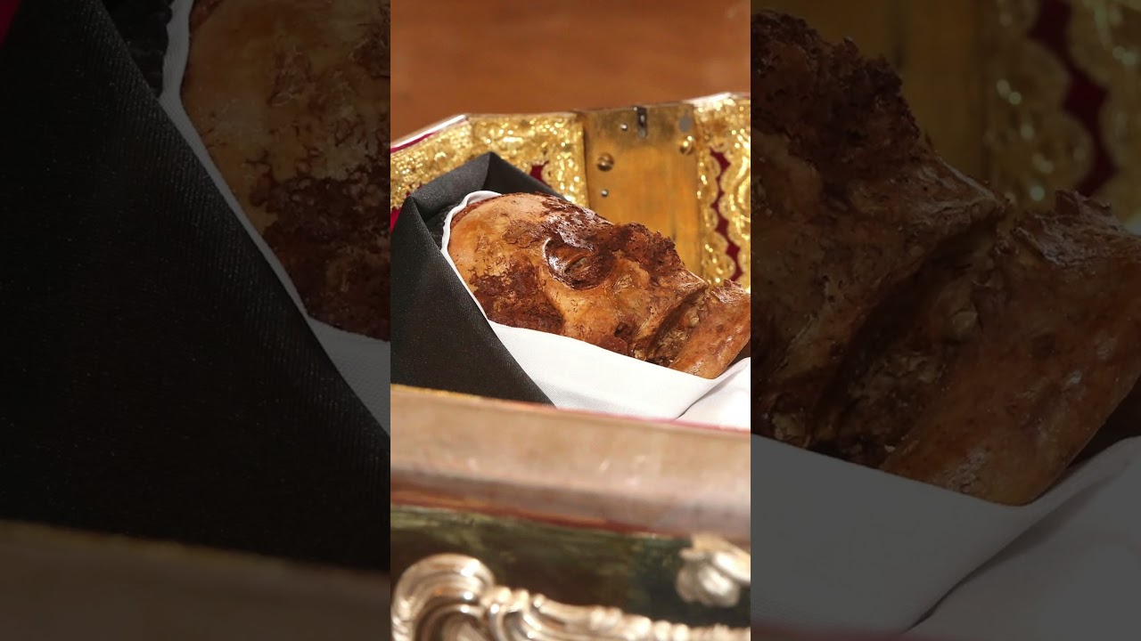 IMPACTANTES IMAGENES DEL CUERPO DE SANTA TERESA DE JESÚS ÁVILA