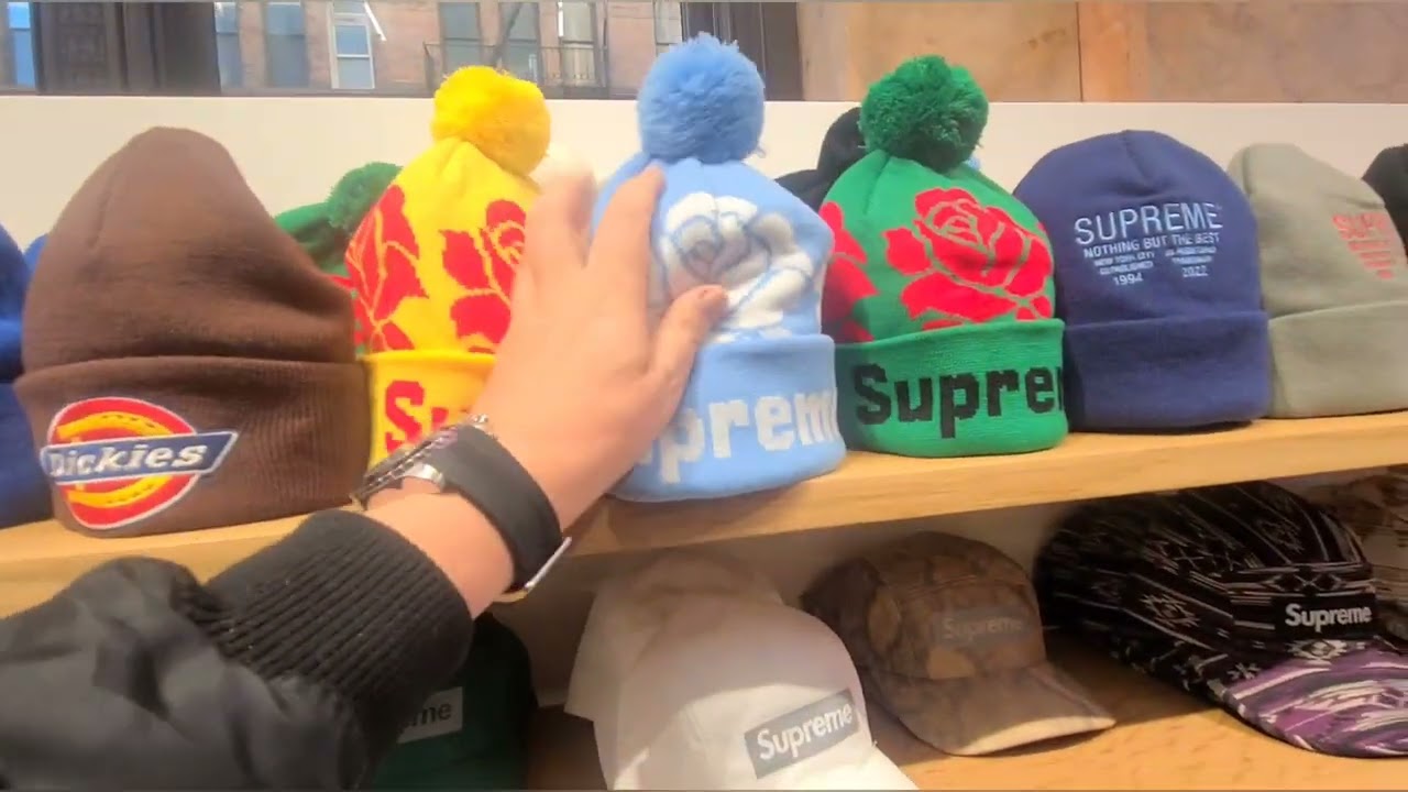The Supreme Store complete tour in NYC 🤩
