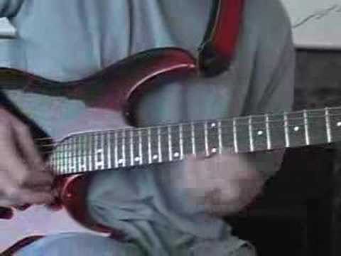 Paganini Violin Concerto no. 1, 3rd mvmt - on guitar!